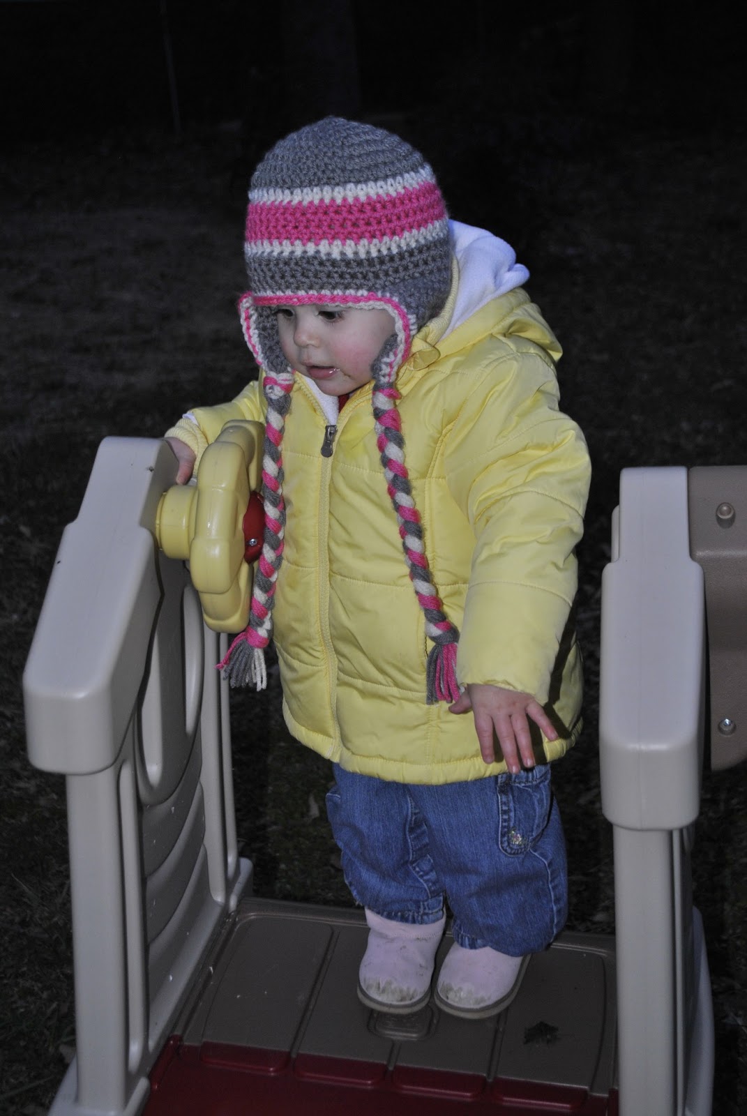 Tripp Party of Five: Yarn Therapy