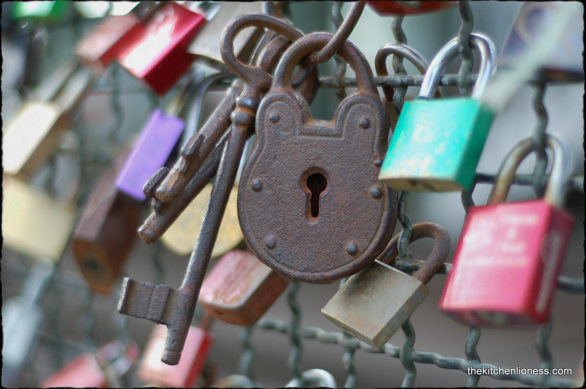 The Kitchen Lioness: Love Locks in Cologne & a local Sandwich Treat ...
