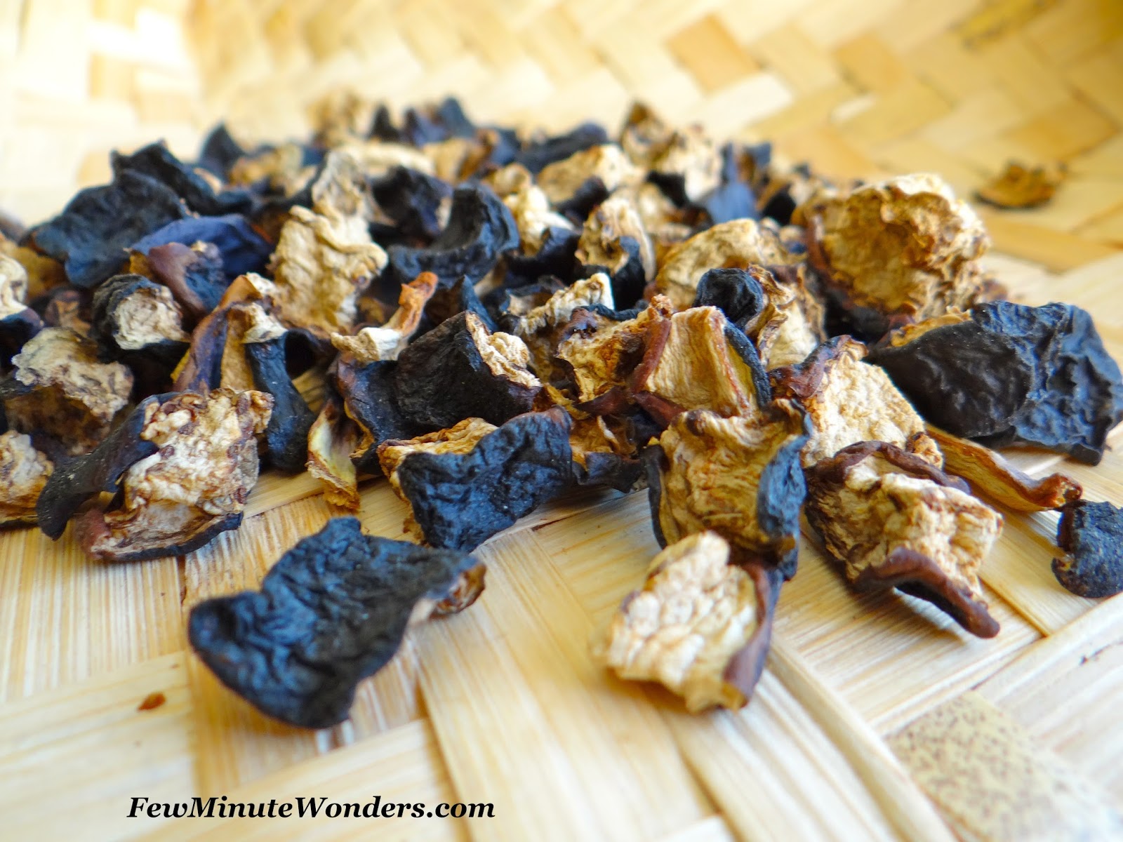 Kathirika Vathal Vatha Kozhambu / Dried Eggplant Pieces In Tamarind ...
