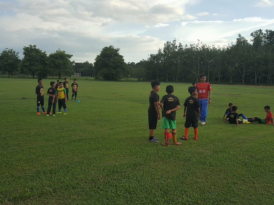 UNIT KOKU SKPT: AKADEMI BOLA SEPAK SKPT