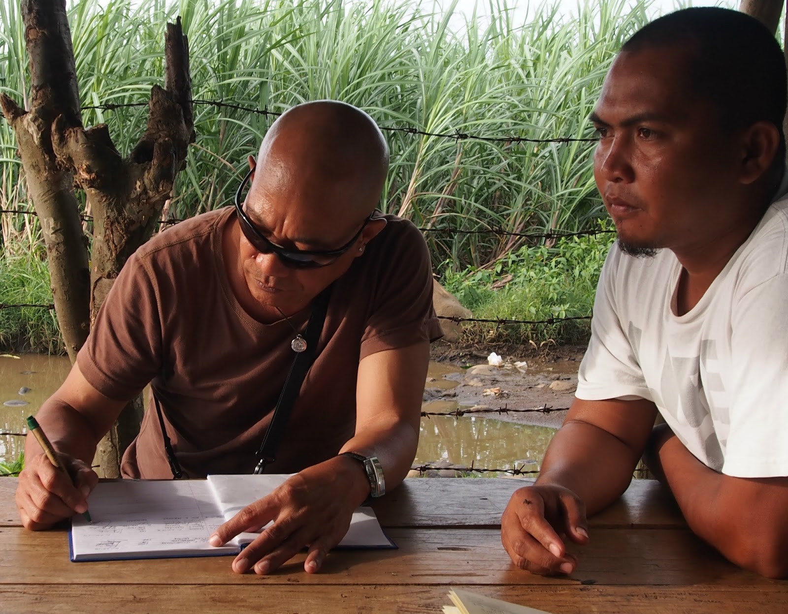 Shooting Churches, Eating Noodles (Year XVII): MAPAKLA ANG KATAS NG ...