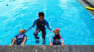 Studio Renang: Sekolah Renang Terbaik di Batam - Cerita Umi