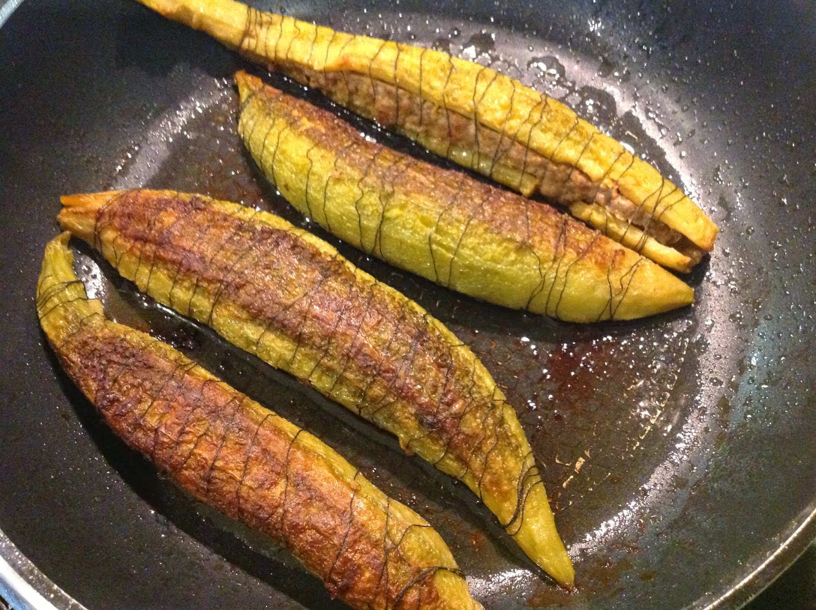 This Muslim Girl Bakes: Keema Stuffed Karelay