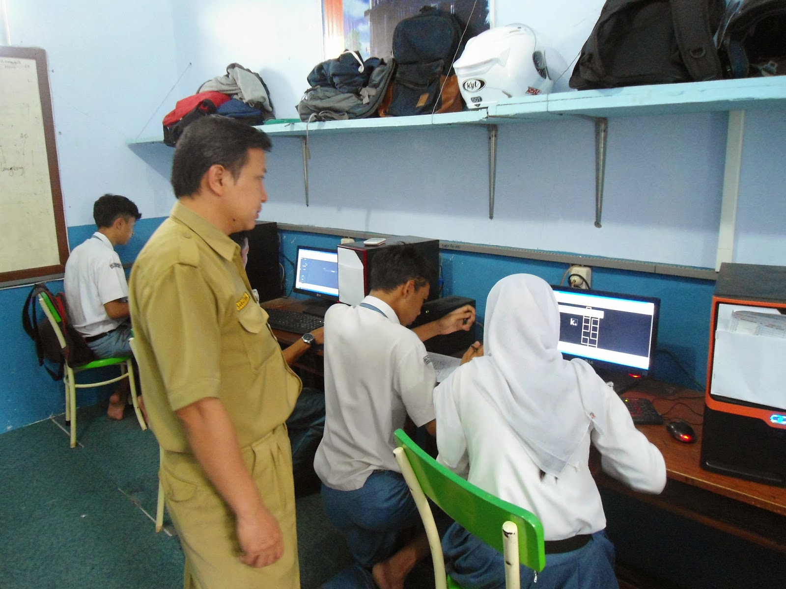 Media Pembelajaran Berbasis Internet-Media Online