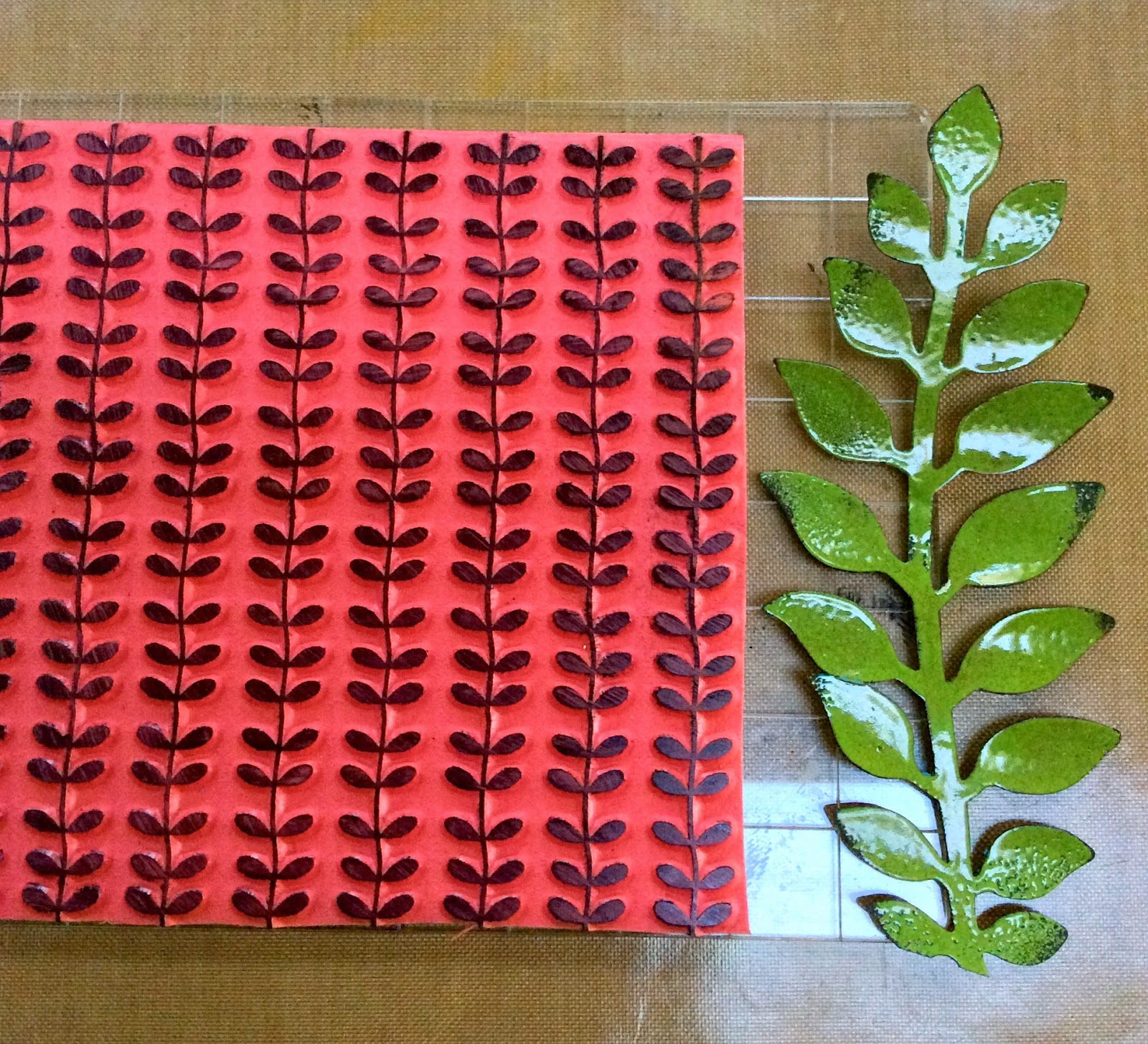 Studio 490: distress spray stain & string...