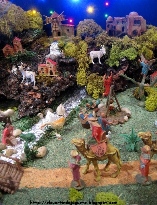 El cuartin de juguete: Nacimiento Pech II