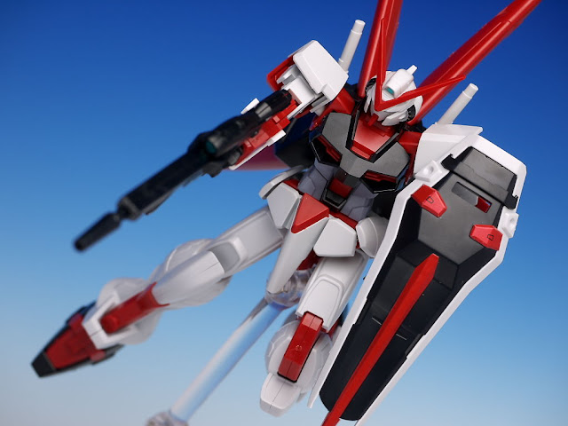 GUNDAM GUY: HG 1/144 M1 Astray - Review by Hacchaka