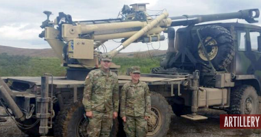 U.S. Army unveils 155mm truck-mounted howitzer