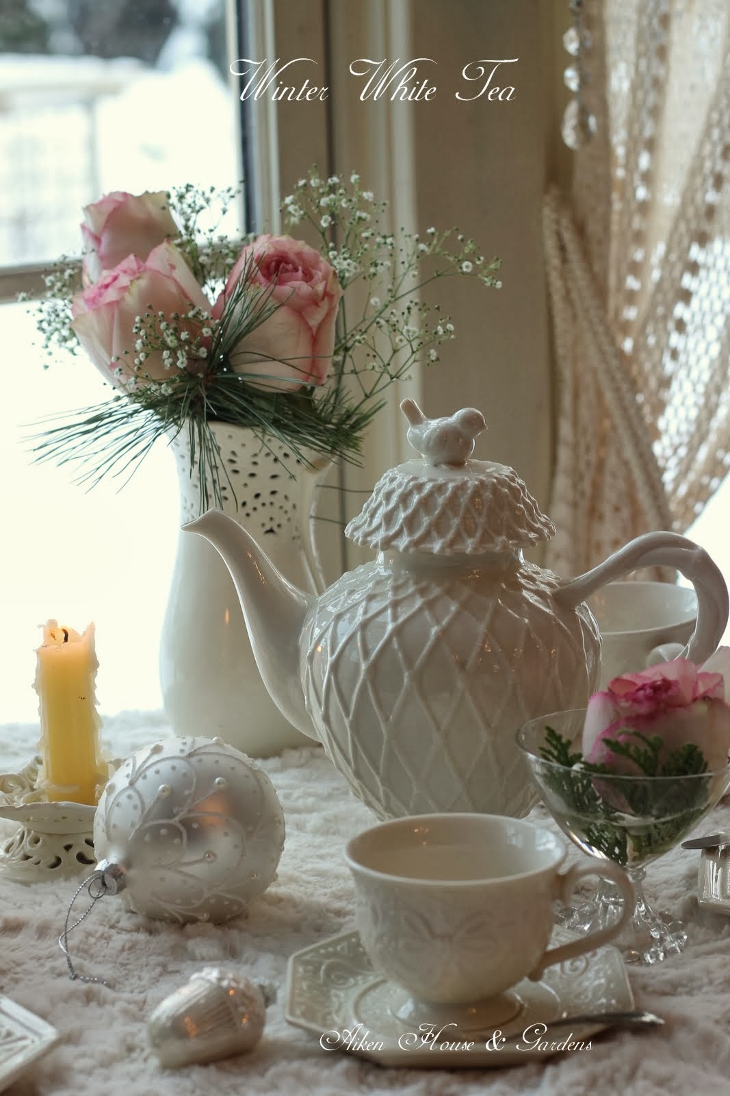 Aiken House & Gardens: Cozy Winter White Tea