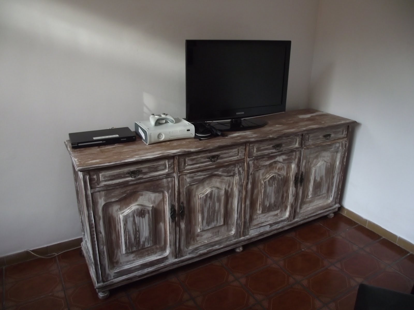 Reb Artes: Patina Provençal em móveis