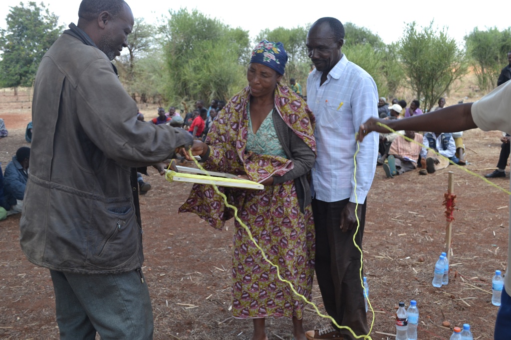 MATUKIO @ MICHUZI BLOG: SERIKALI IMETOA BURE MBEGU NA VIUATILIFU KWA ...