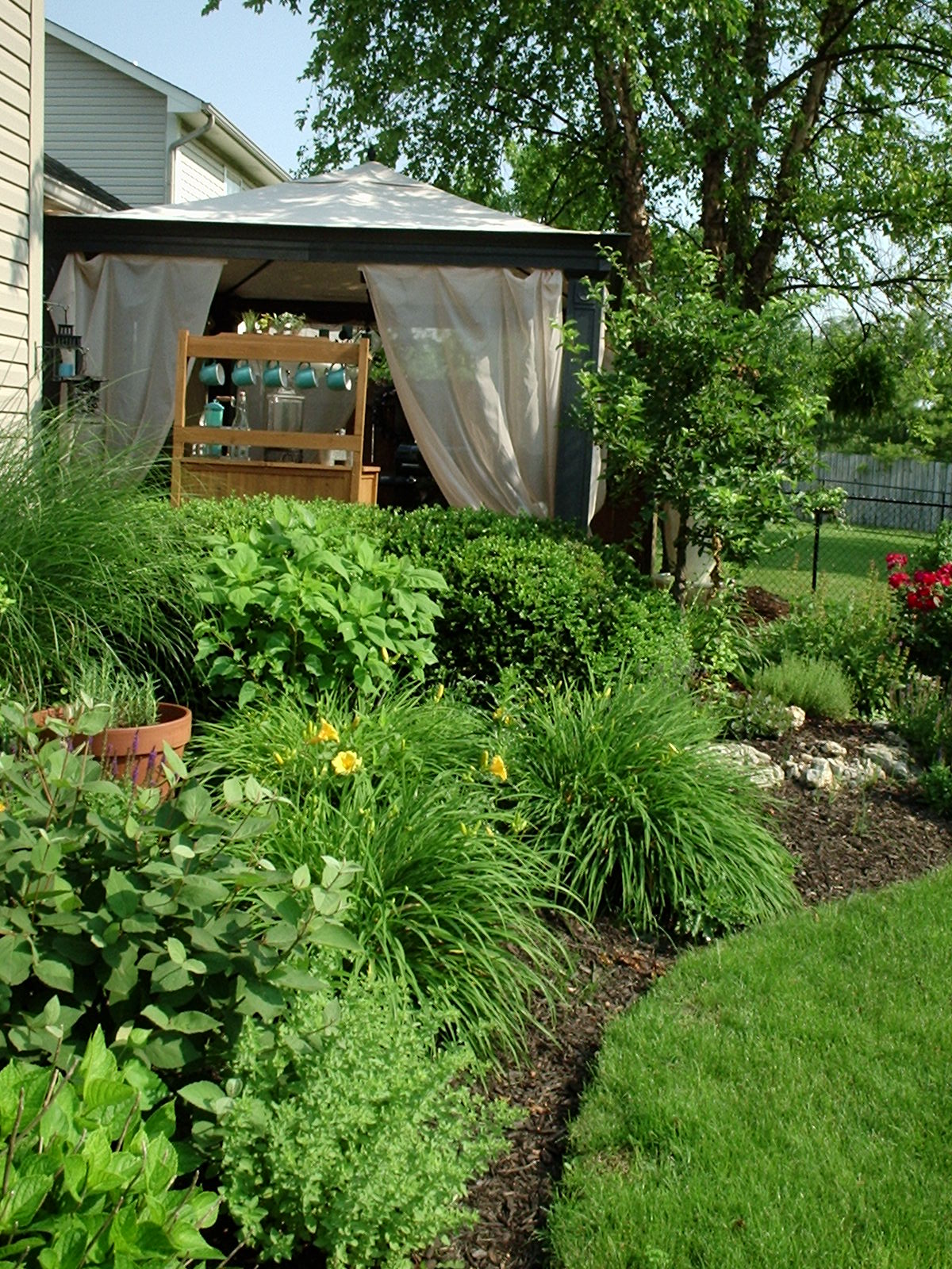 The Shabby Chick: Come over and sit awhile