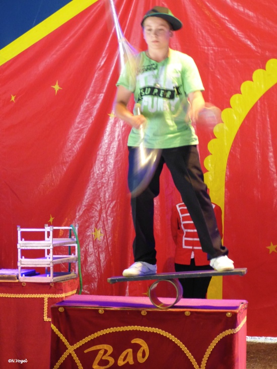 Norberts Internationale Circuswelt: Doppelcircus Mulan - Americano ...