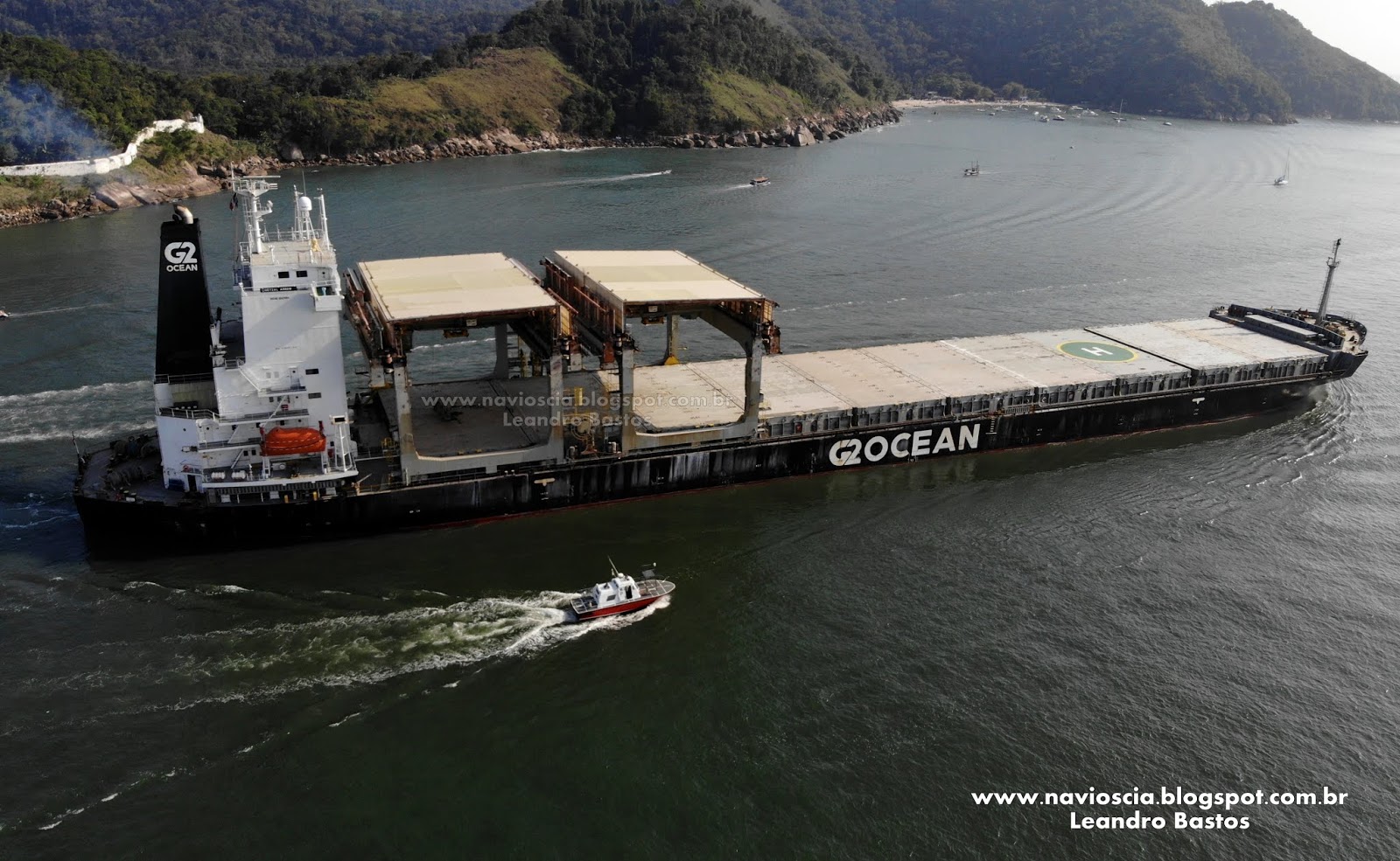 Navios de Santos & CIA: Navio QUETZAL ARROW