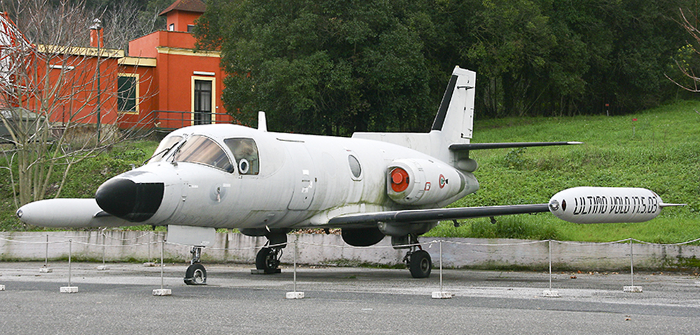 SI VIS PACEM, PARA BELLUM: Il Piaggio-Douglas PD-808 e la versione "GE ...