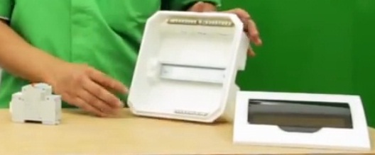 Box MCB untuk Estetika Pembagian Jalur Listrik di Rumah - Listrik-Praktis