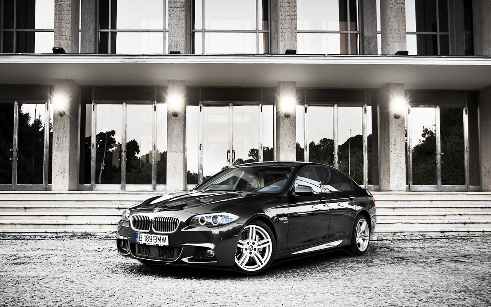 En Güzel HD Araba Resimleri