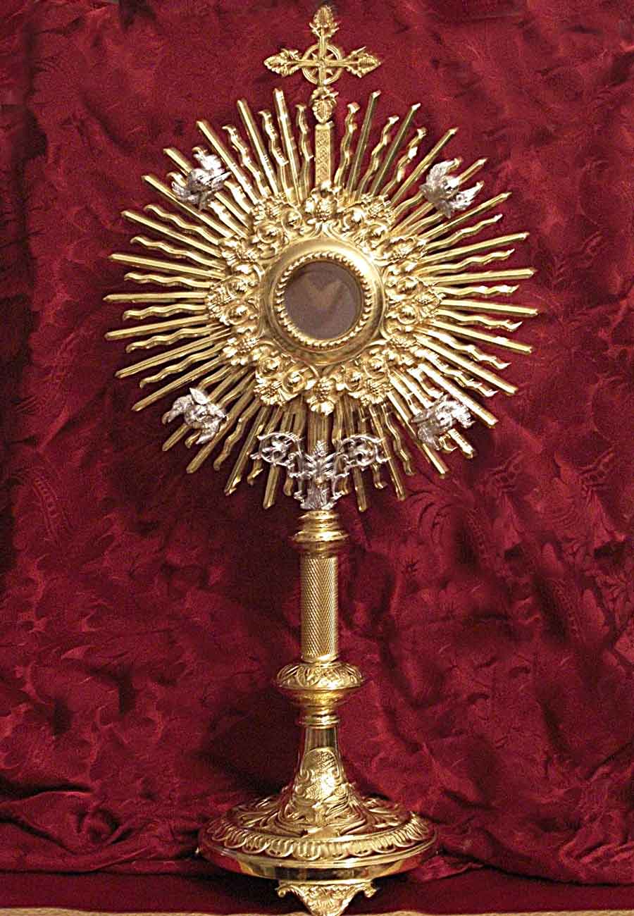 HUMILDAD Y PACIENCIA: Adoración al Santísimo Sacramento