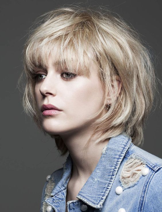 Cortes de pelo mediano Bob en degradé 2021