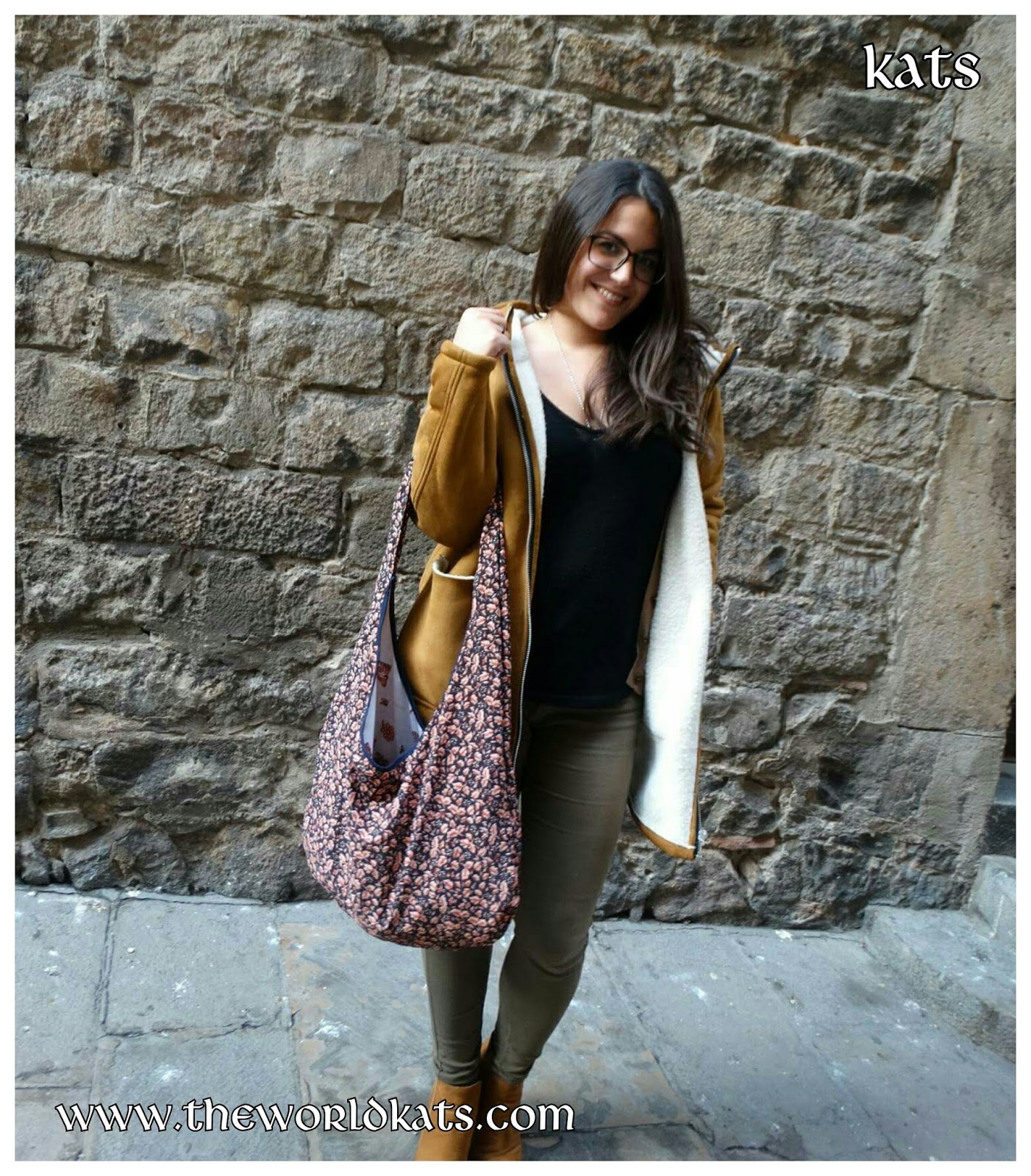 BOLSO SACO - THE WORLD KATS MAGAZINE