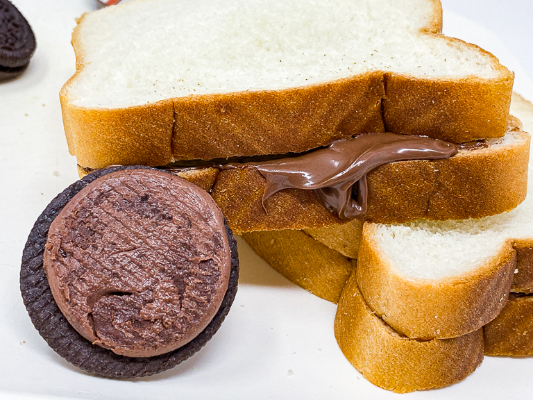 Tales of the Flowers: Chocolate Hazelnut Oreos - World Nutella Day ...