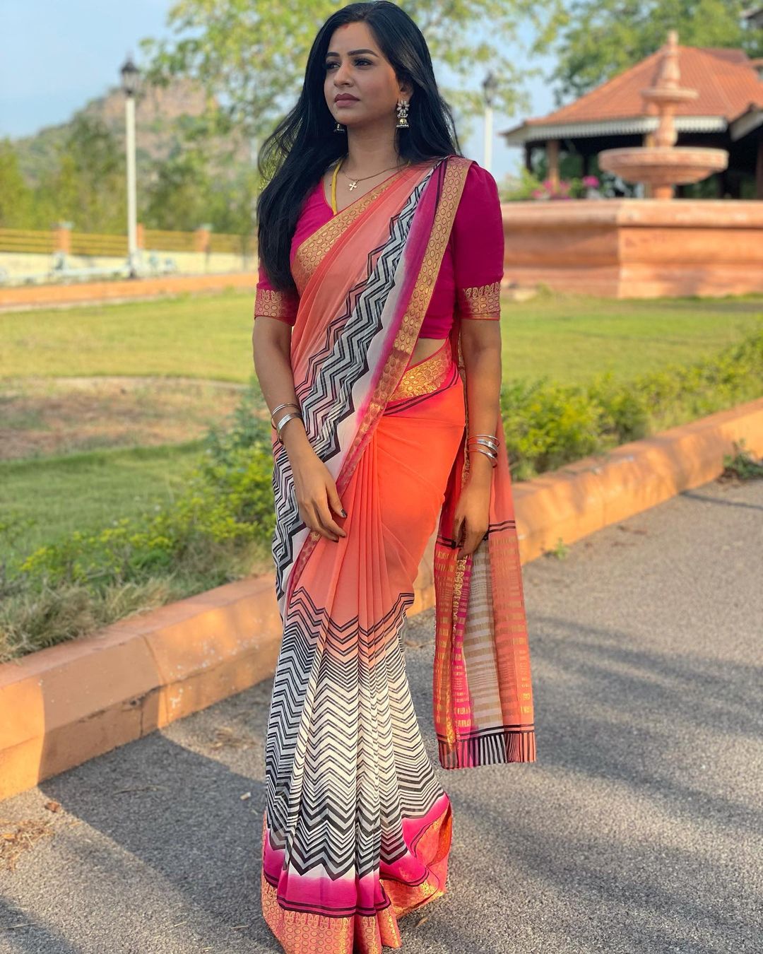 Actress and model Divya Ganesh in saree Pics