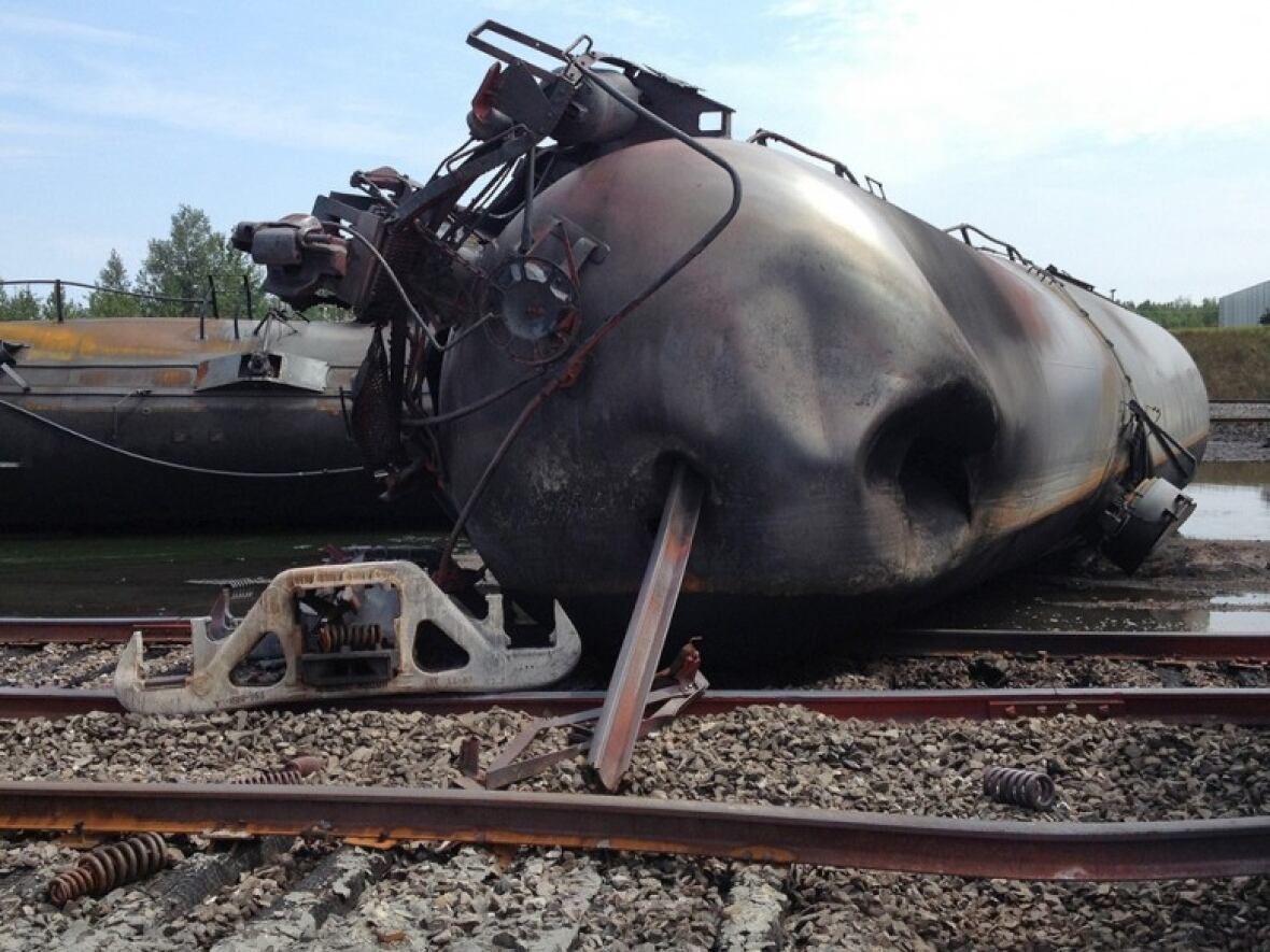 Just A Car Guy: Did you hear of the train derailment in downtown Lac ...