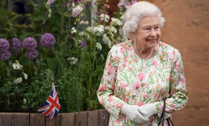Queen Elizabeth hosted a reception for G7 leaders at the Eden Project