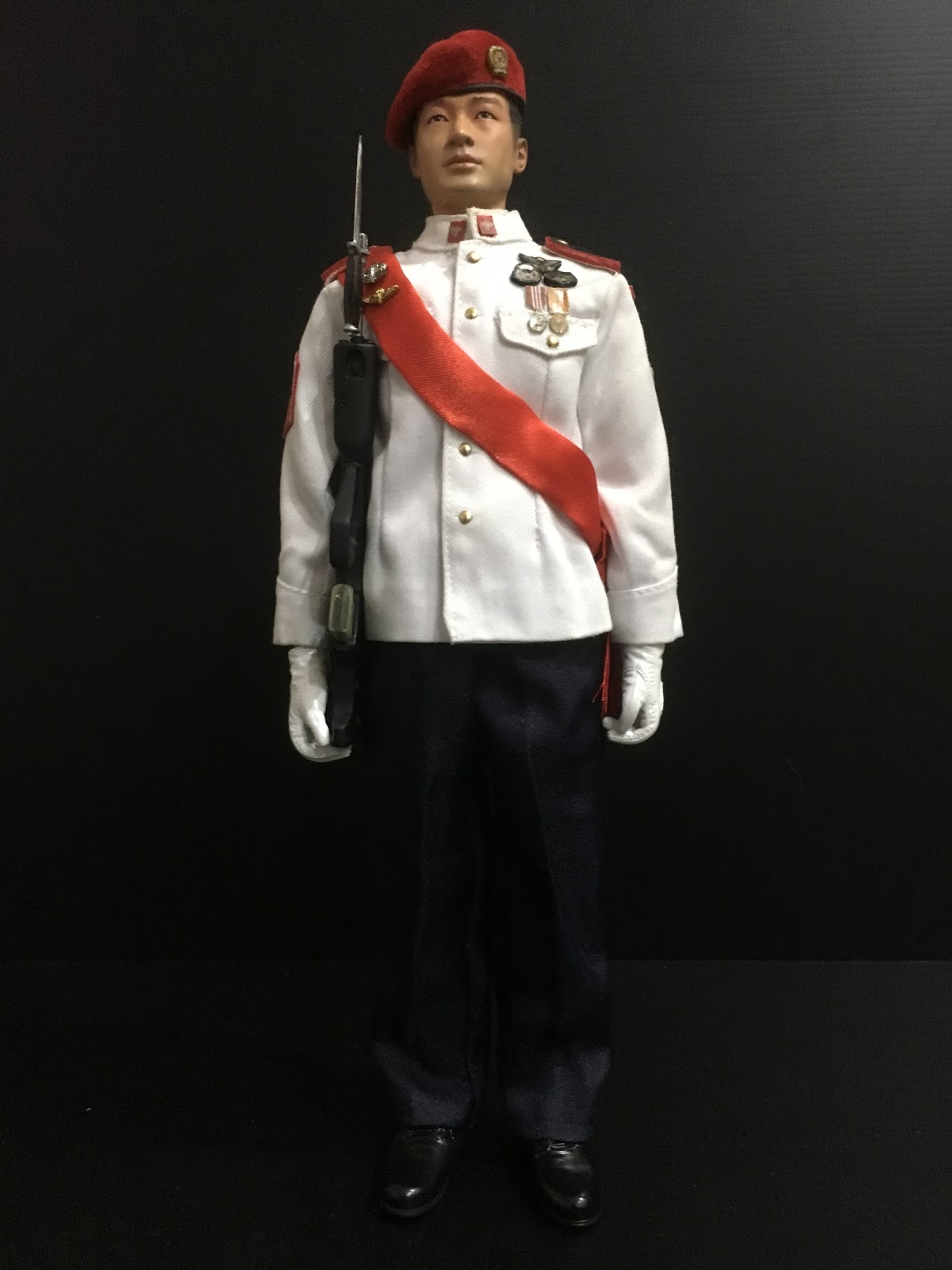 1/6 Gallery: SAF Commando in No.1 Uniform
