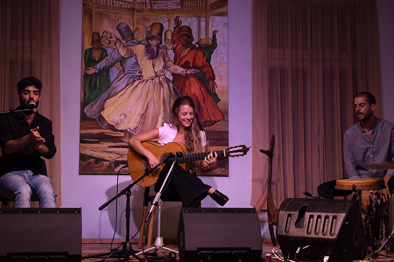 La Reina De La Luna +: An article about Noa Drezner