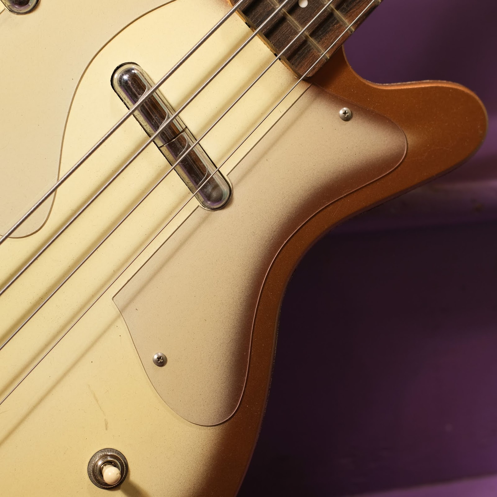 1958 Danelectro 3923 Double-Neck Electric Guitar/Bass