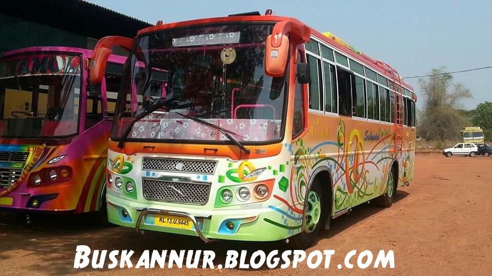 KANNUR PRIVATE BUSES: INDEPENDENCE DAY SPECIAL PARTHAN