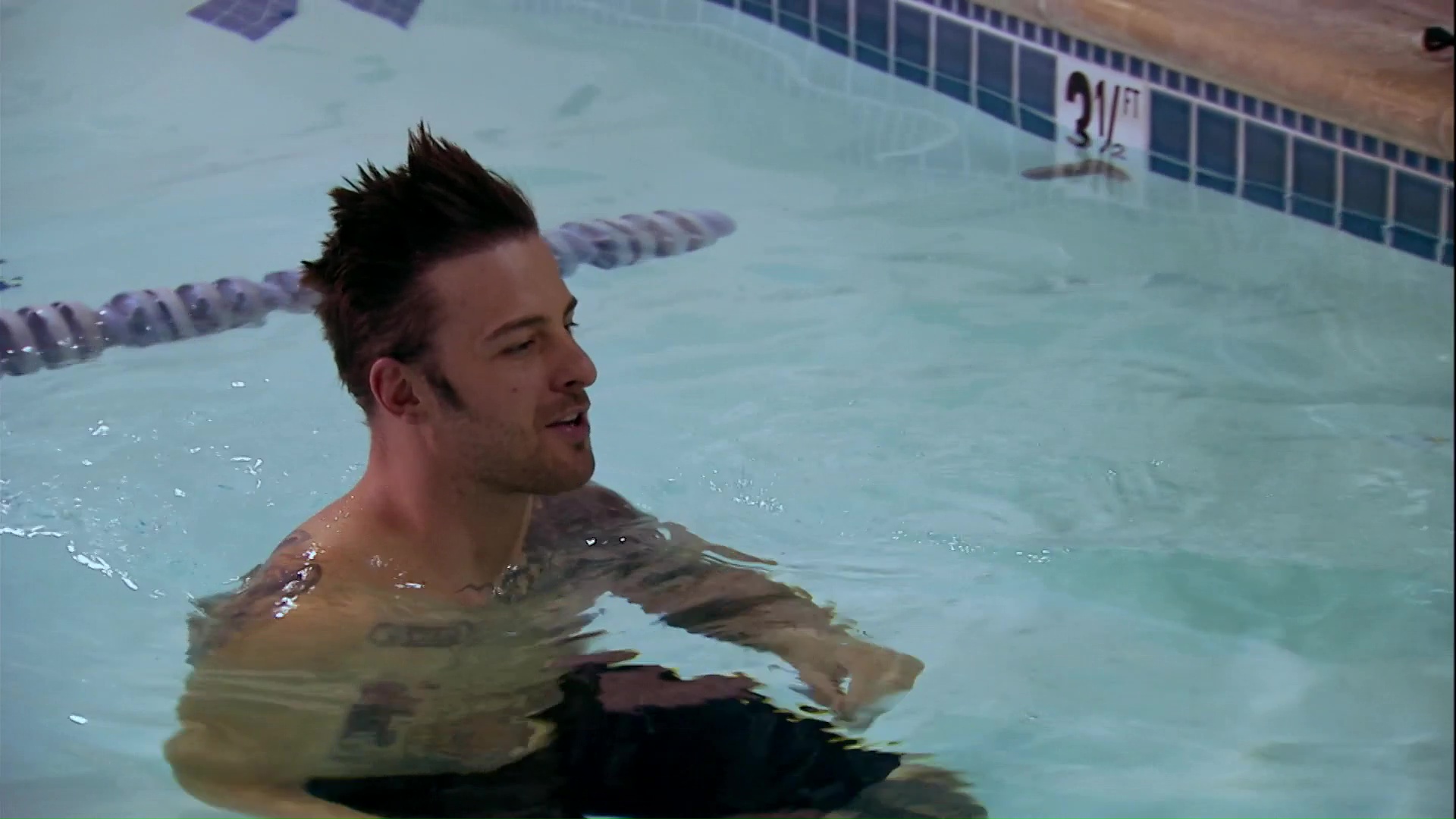 ausCAPS: Vin Armani and Nick Hawk shirtless in Gigolos 5-10 "Vin Learns ...