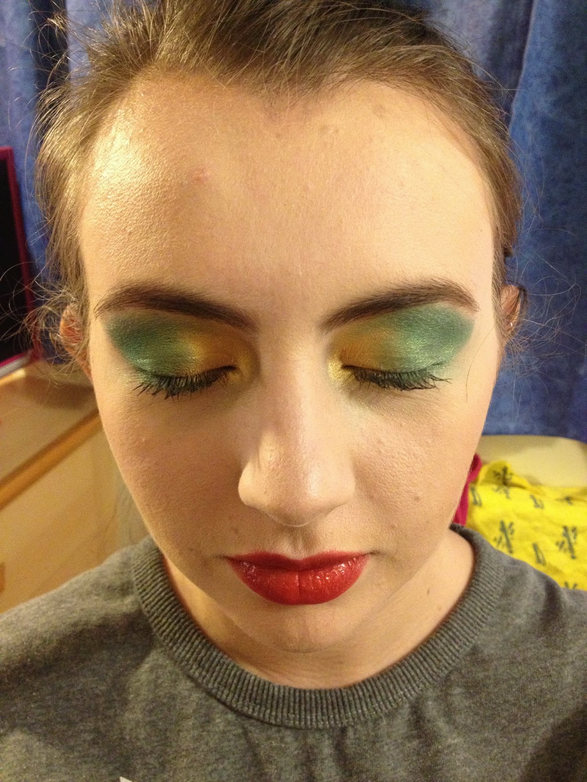 Southampton Solent Make-up: Creating Make-Up With Elizabethan Influences