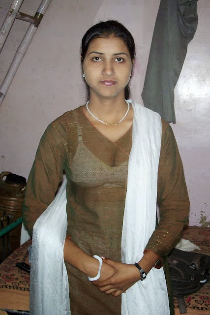 Pakistani Big Boob Hot Desi Girls Pictures