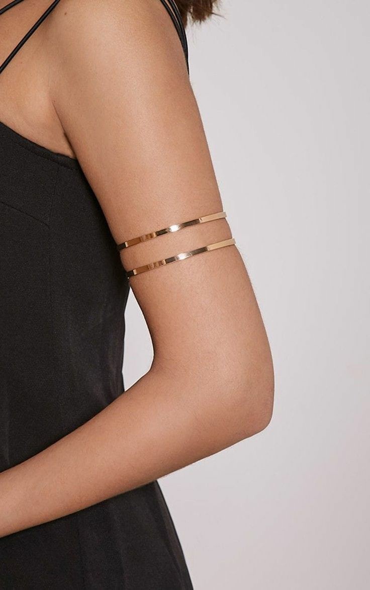 Fancy armlets