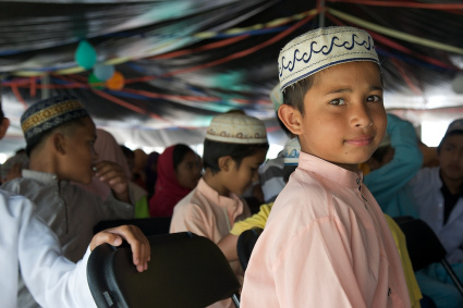 Rohingya Blogger: Burmese Muslim immigrants visit Muncie Islamic Center