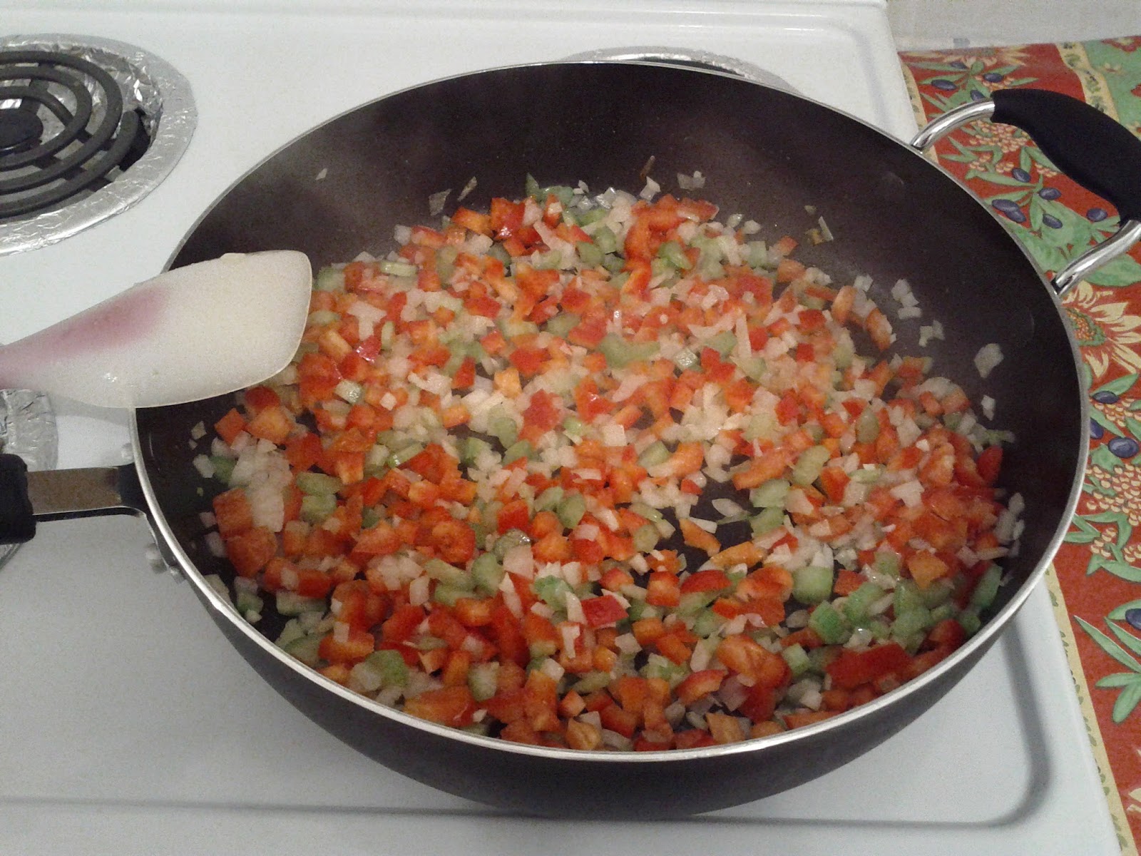 Cooking Solo: Mom's Chinese Macaroni