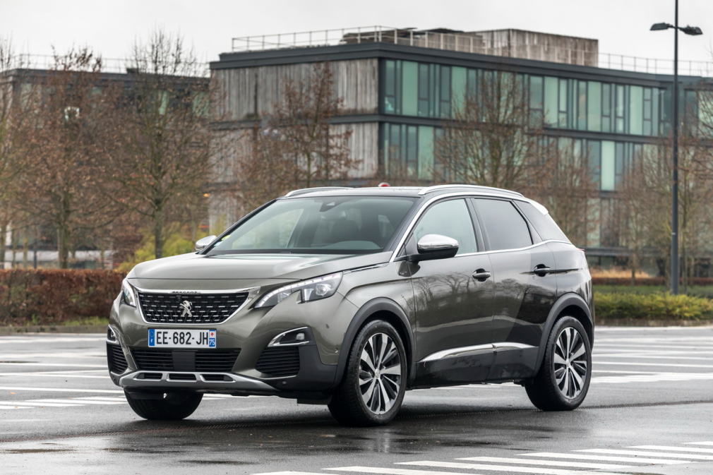 .: DS7-3008. Hermanos enfrentados. Parte 1. Introducción, estética ...