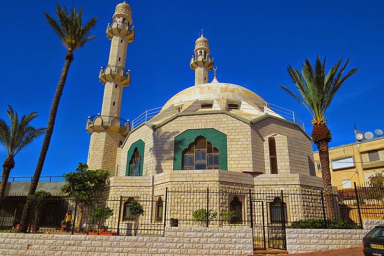 AHMADIYYA MOSQUE: Mahmood Mosque - Mount Carmel, Kababir, Haifa, Israel
