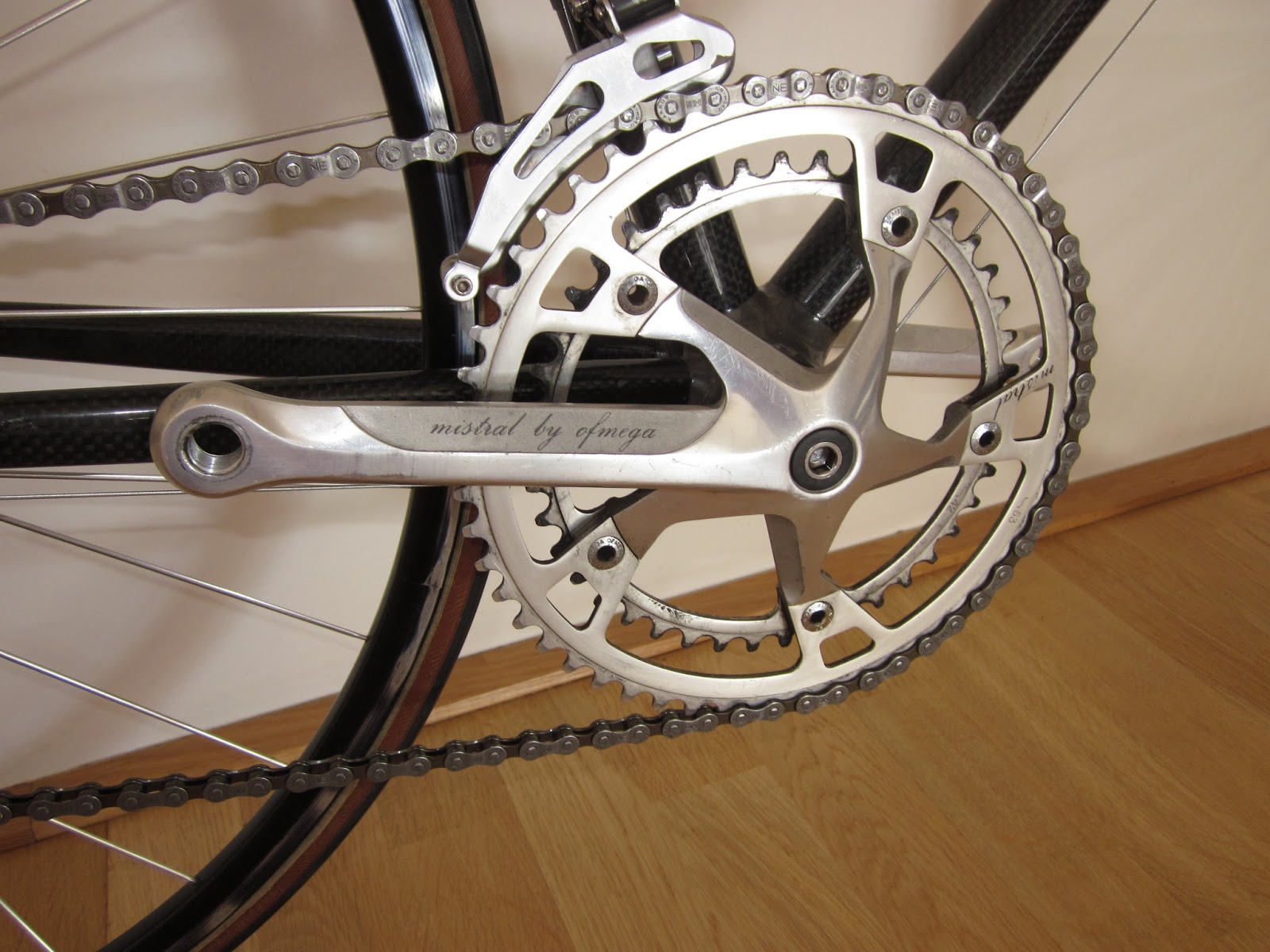 Lightweight Classics: 1987 - Steel is out, Carbon in - Giant Cadex 980c