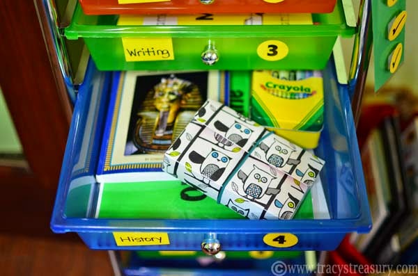 Tracy's Treasury: Work it, work boxes!