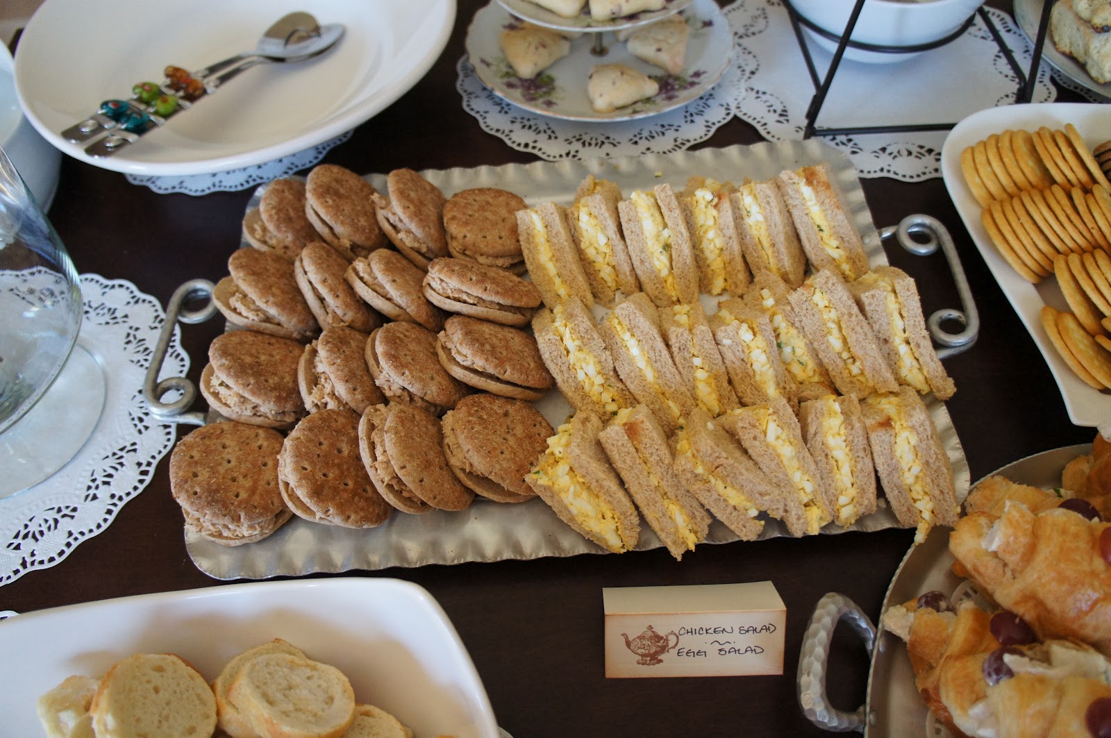 It's Always Sunny in Suburbia: Bridal Shower Tea Party