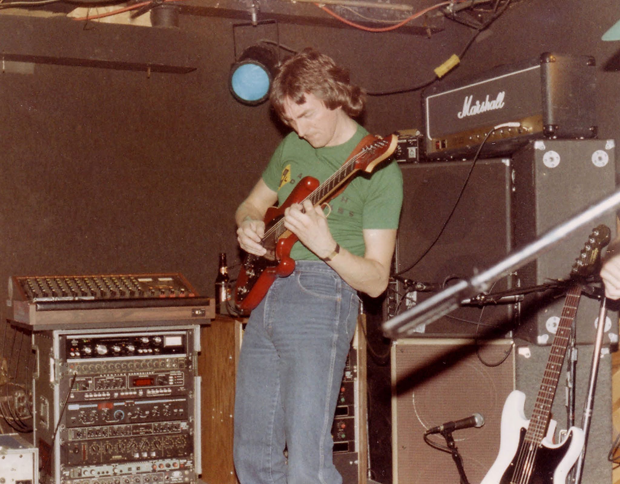 Forestdweller: Allan Holdsworth