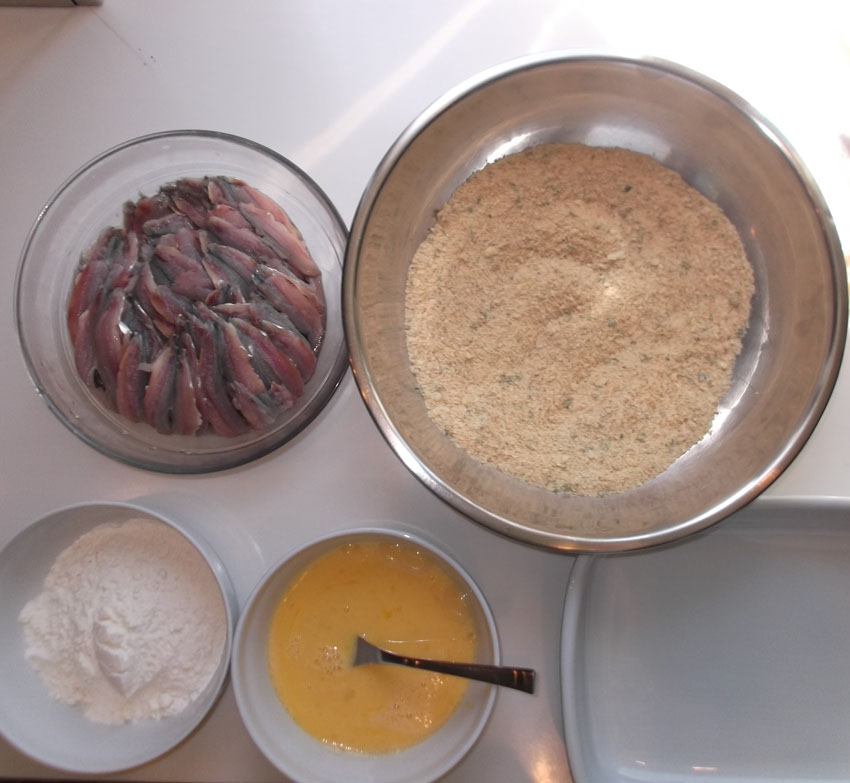 the gondolier's wife: Crumbed Butterflied Sardines - Sarde Impanate
