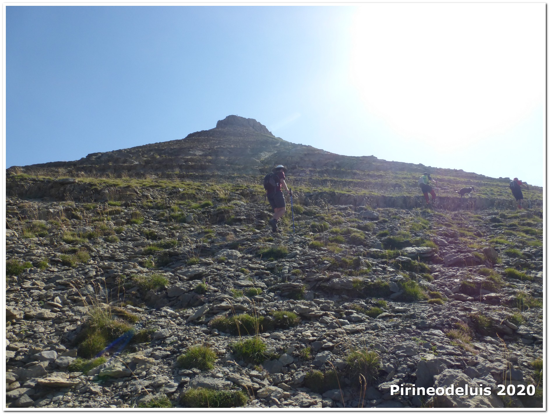 Un paseo por el Pirineo: La Moleta (2573 m) en circular desde Canfranc ...