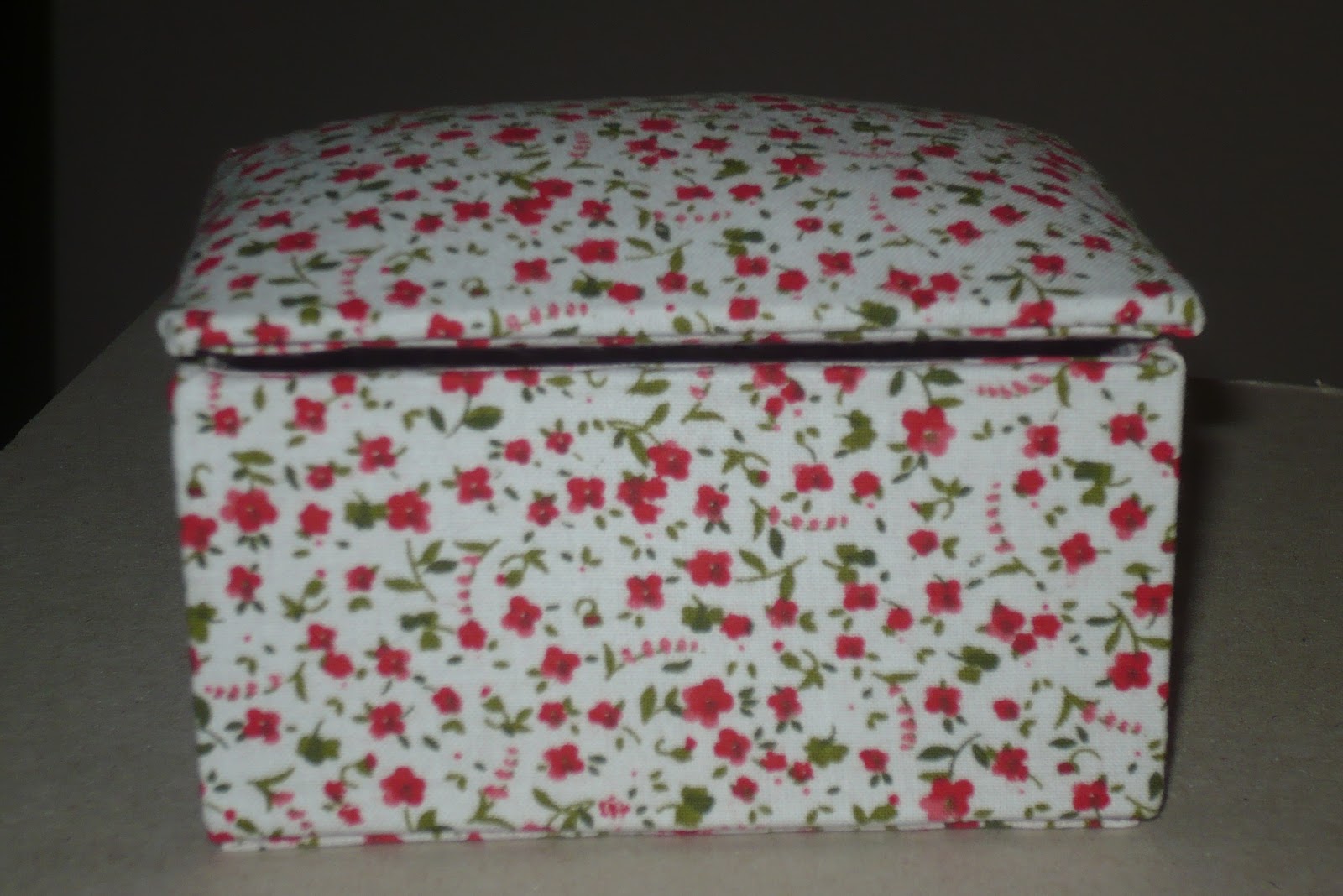 Merce y sus Labores: CAJAS DE CARTON FORRADAS DE TELA