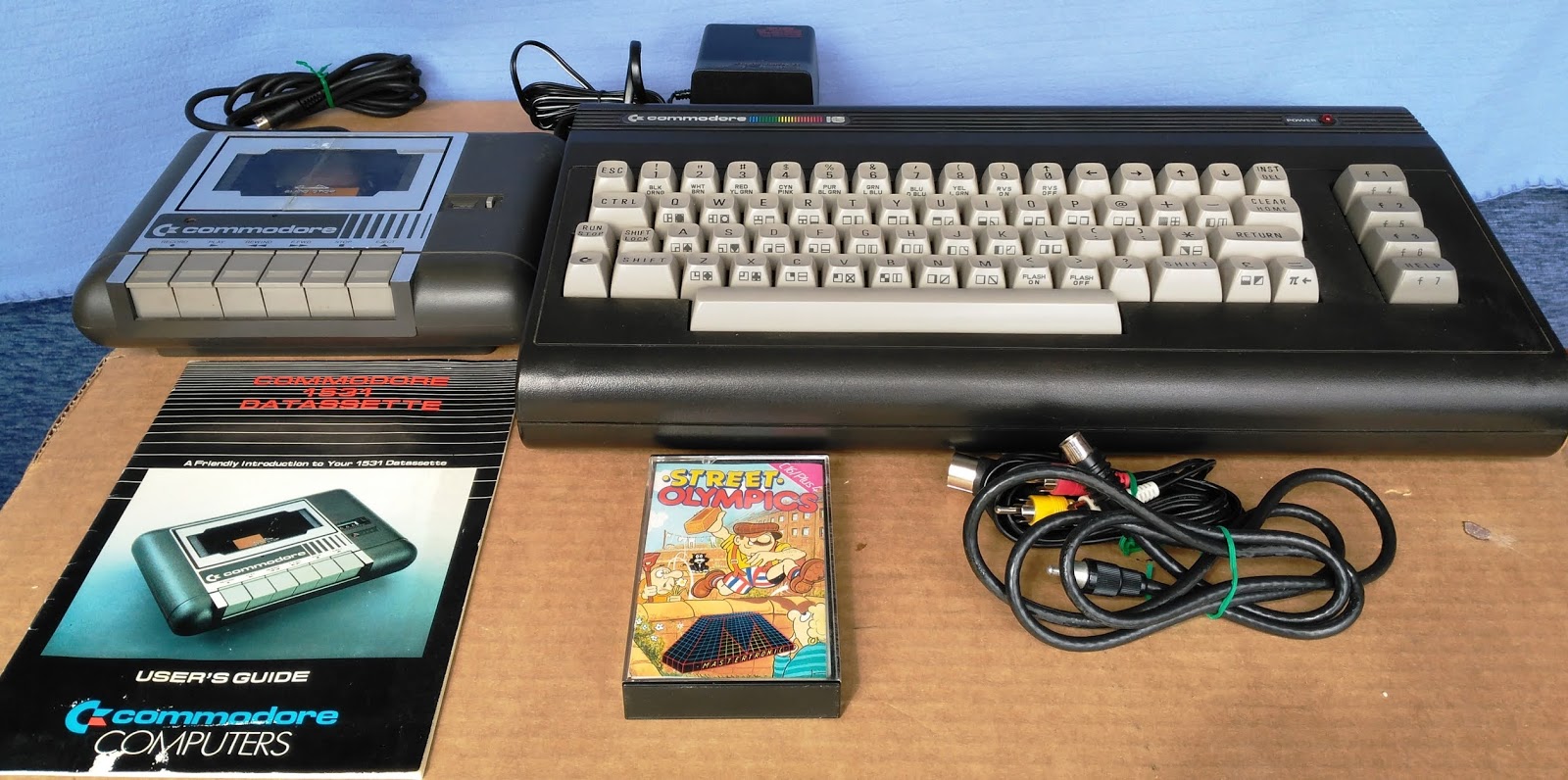 Retro Ordenadores Orty: Commodore 16 (1984)