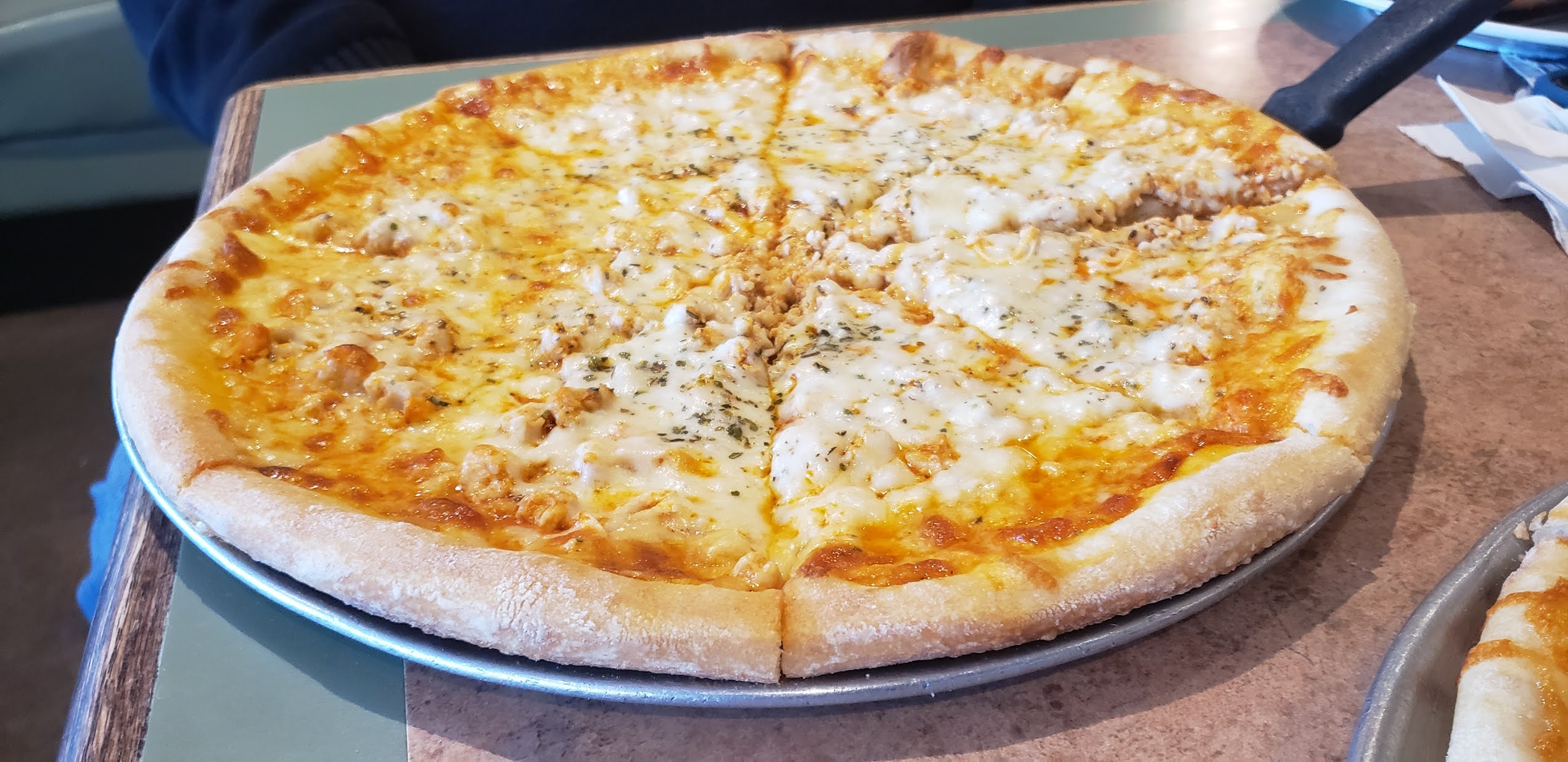 Dino and Francesco's - Moosic | NEPA Pizza Review