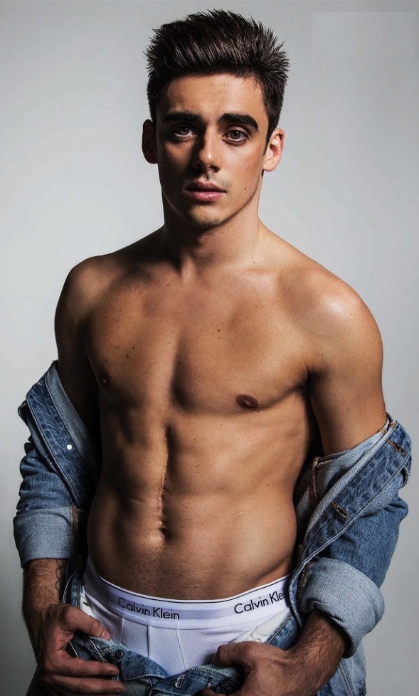 VJBrendan.com: 'GT' Cover Boy: Chris Mears